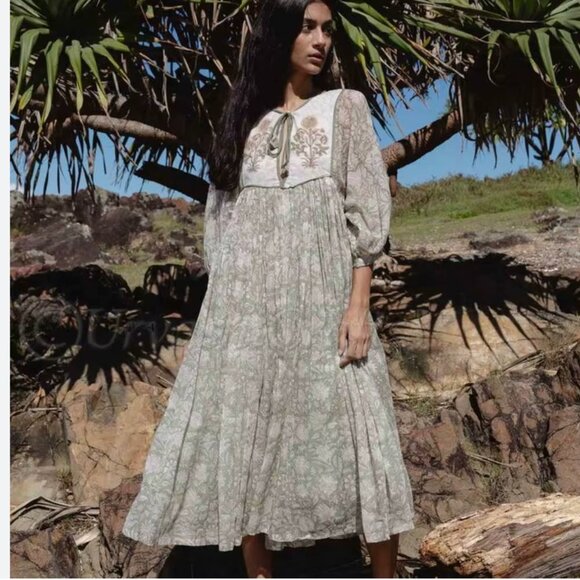 Daughters of India | Dresses | Daughters Of India Diya Midi Dress ...